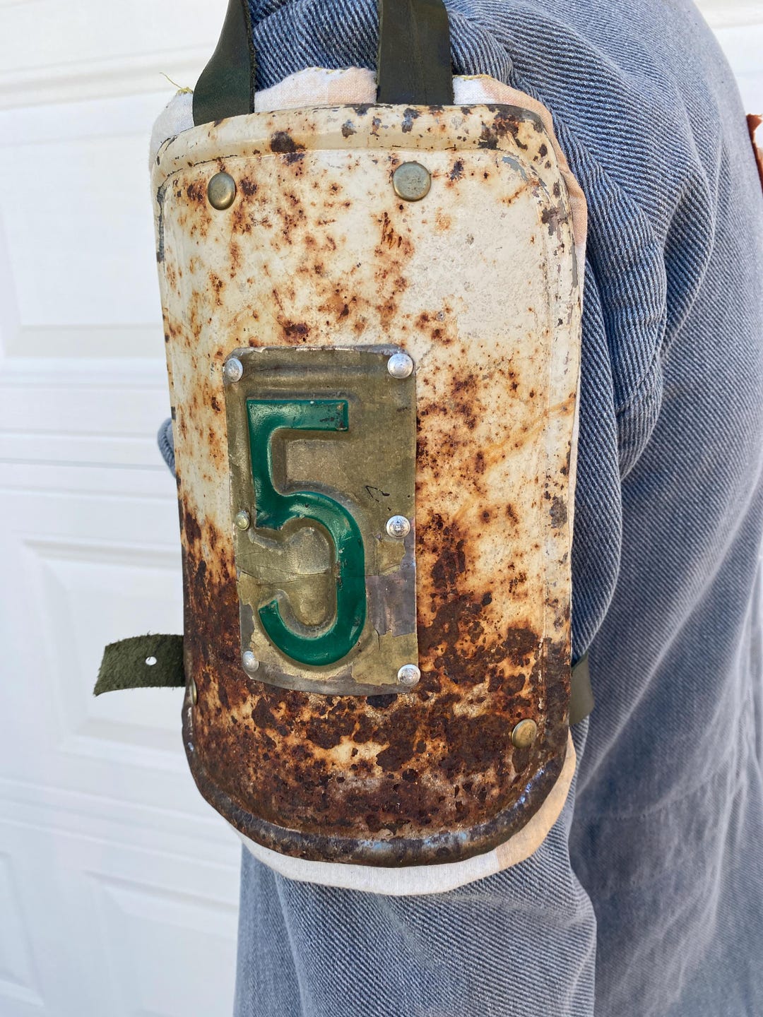 Rusty Steel Post Apocalyptic Style Shoulder Armor Piece. - Etsy