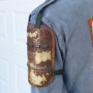 Rusty Steel Post Apocalyptic Style Shoulder Armor Piece. - Etsy