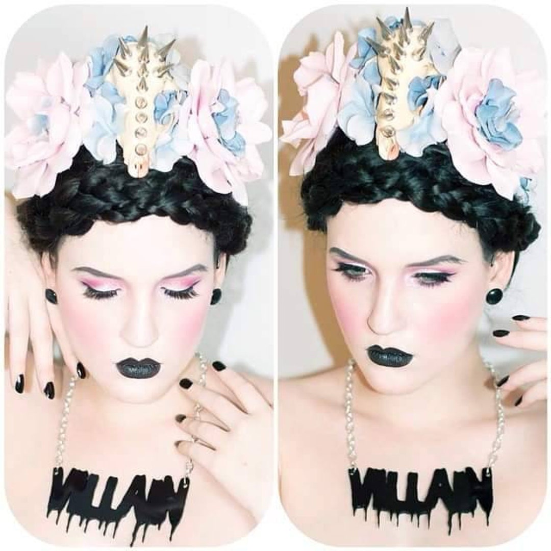 Villain Drip Necklace - Etsy