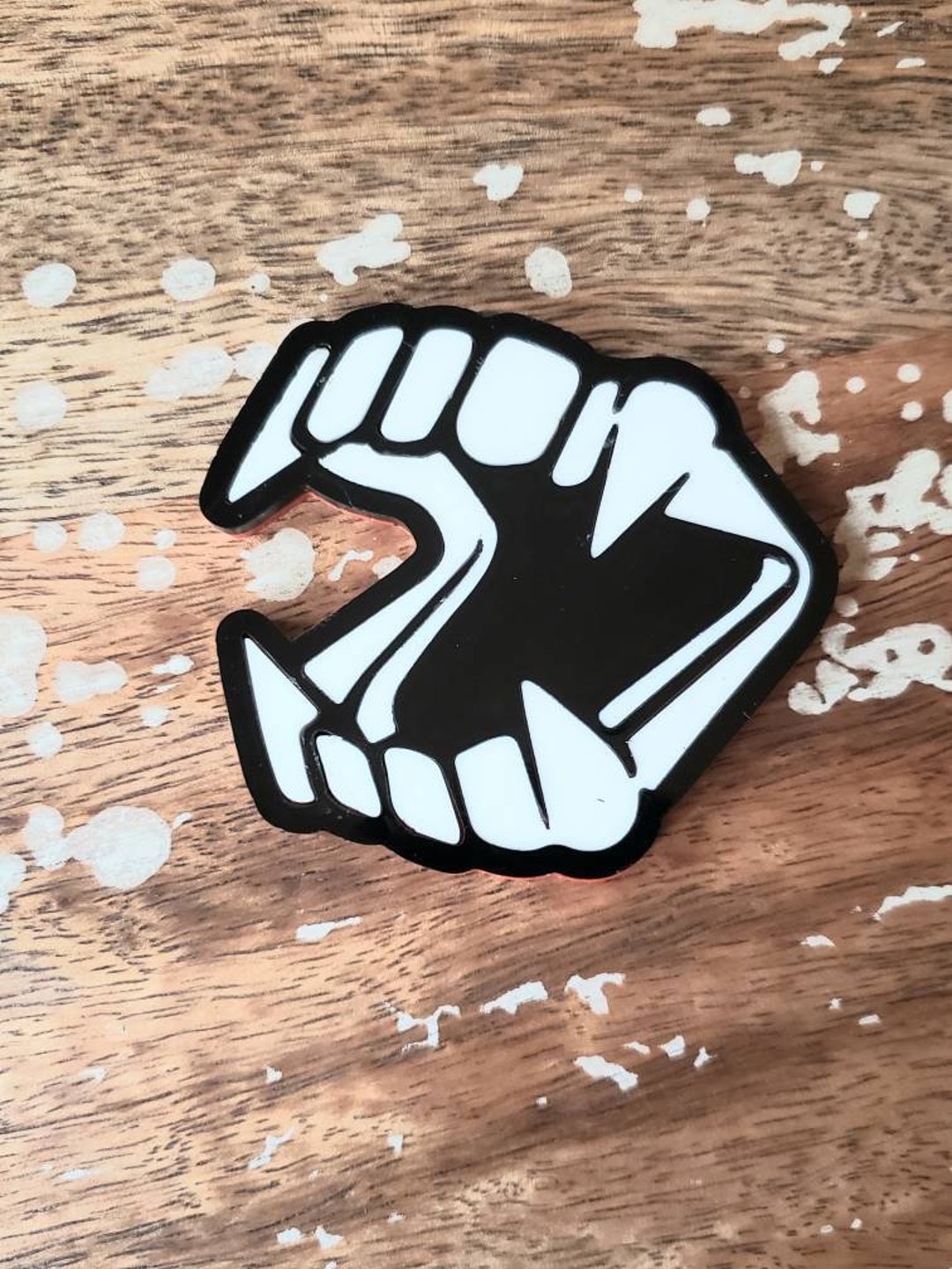 White Vamp Teeth Brooch - Etsy