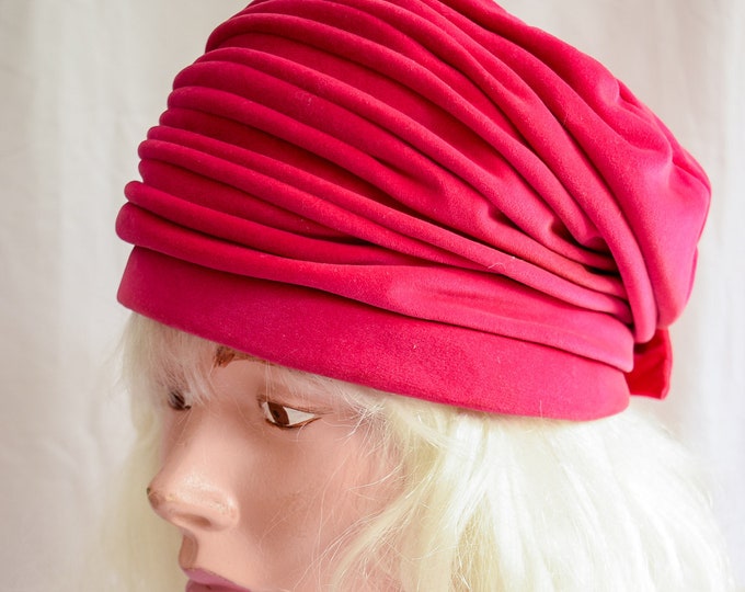 1960s Turban | Betmar | Vintage 60s Magenta Velvet Beehive Hat Hot Pink ...