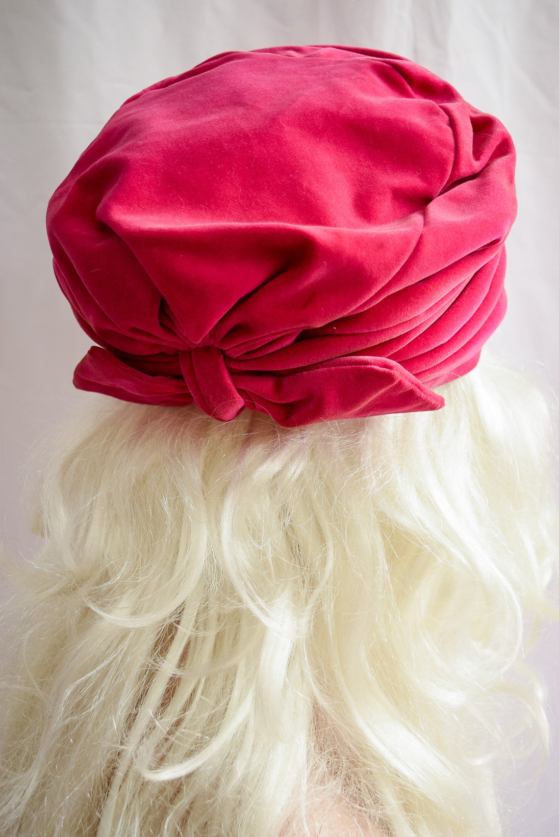1960s Turban Betmar Vintage 60s Magenta Velvet Beehive Hat Hot Pink ...