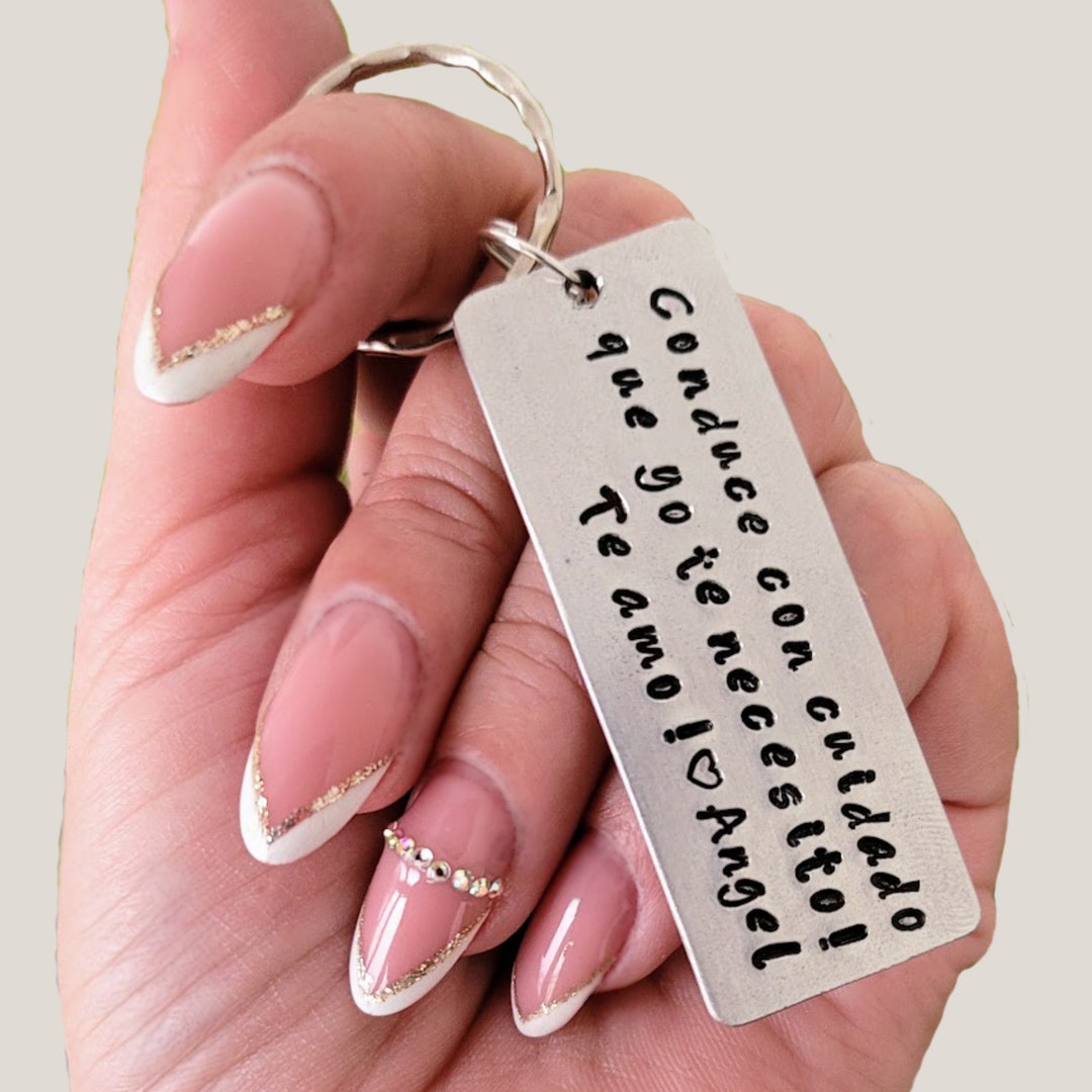 Conduce Con Cuidado Llavero Personalizado, Custom Engraved Couples ...