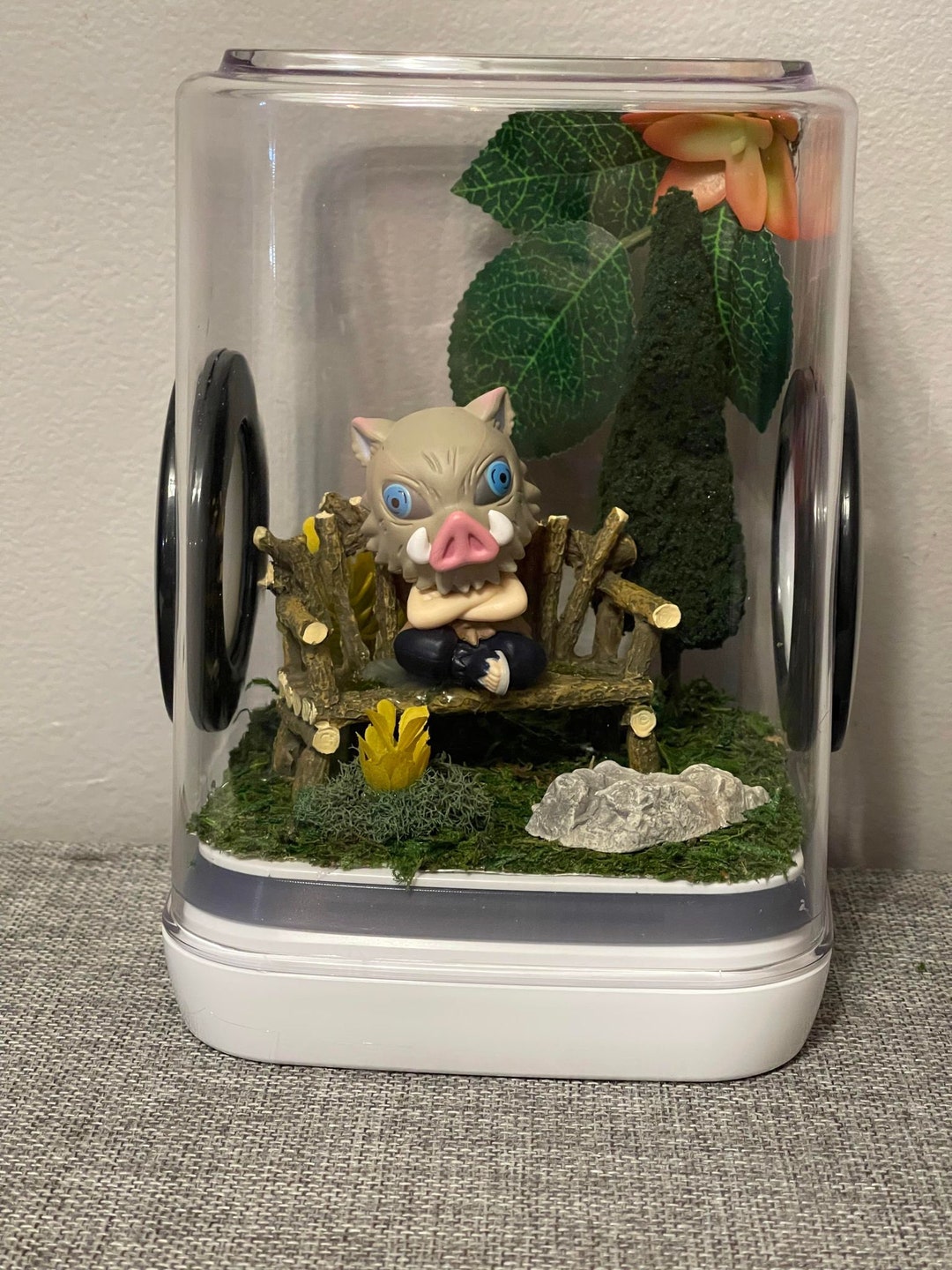 Demon Slayer Jumping Spider Enclosure - Etsy