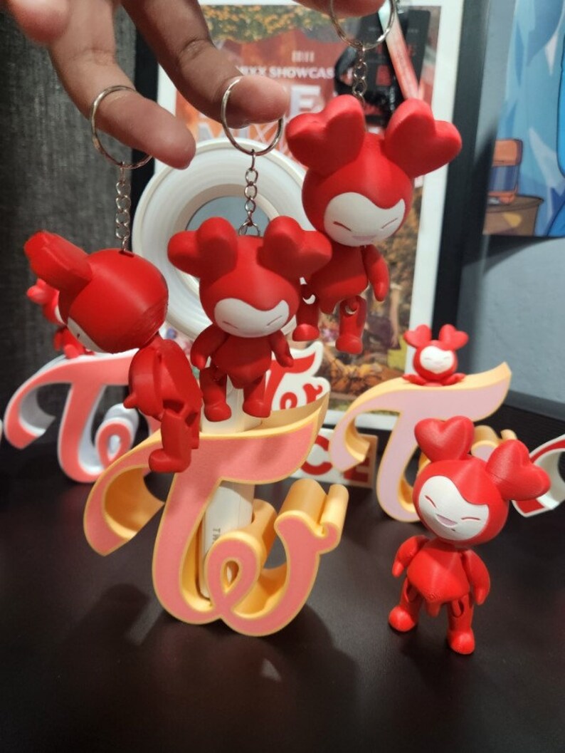 Posable/felxible Laburi lovely Figure TWICE Inspired Flexible 3D ...