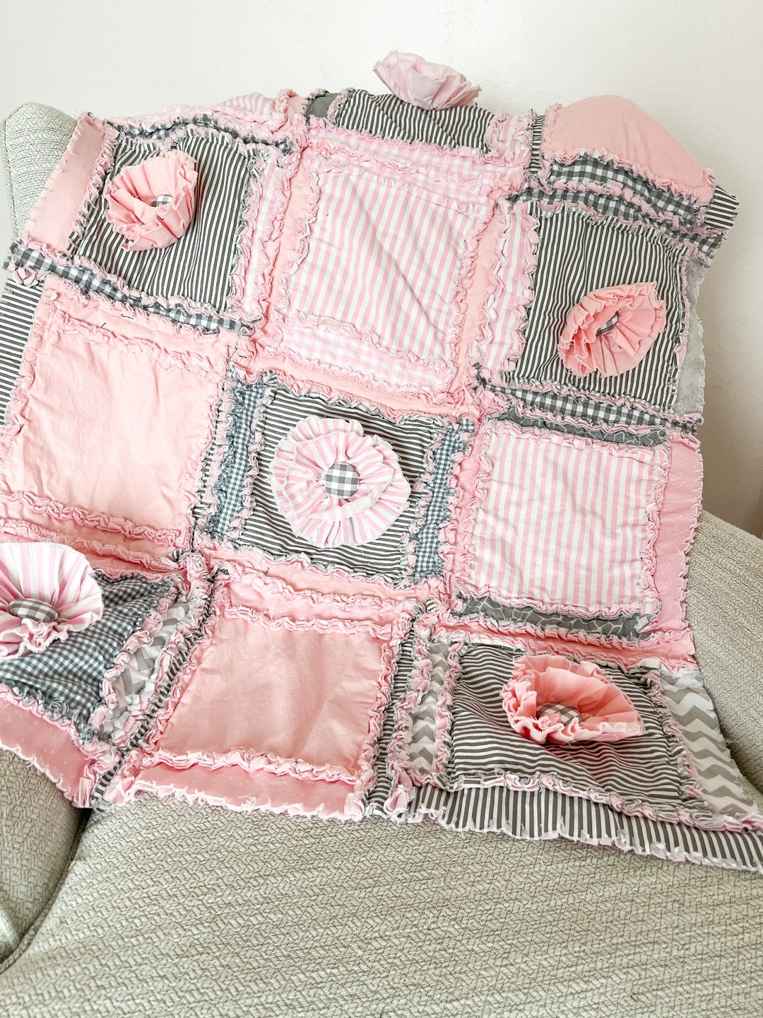 Baby Girl Rag Quilt Pink Crib Bedding, Ruffle Flowers Pink and Gray ...