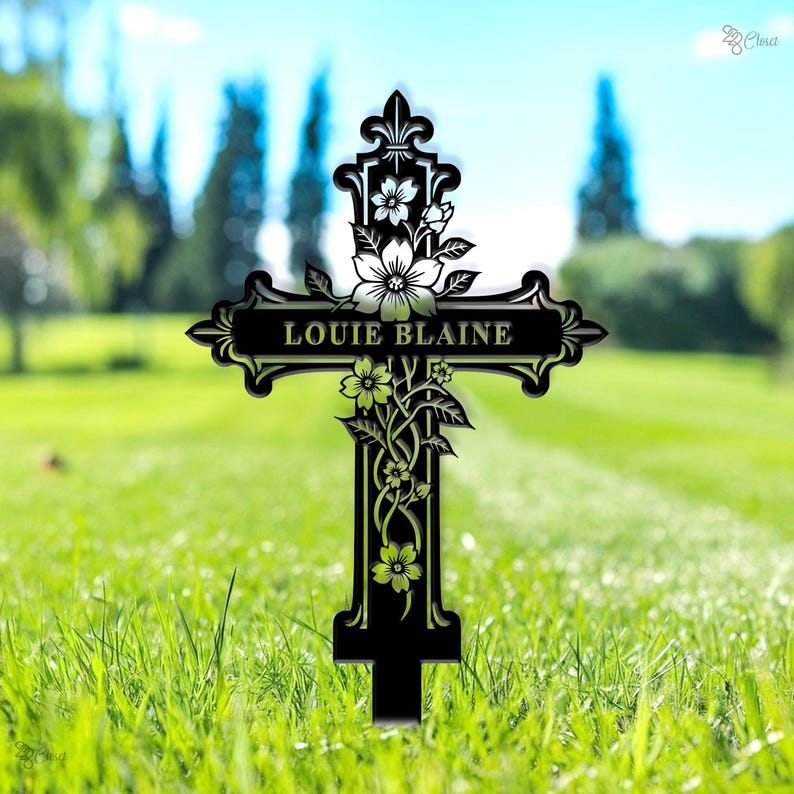 Personalized Memorial Cross Metal Stake, Custom Name Grave Cross ...