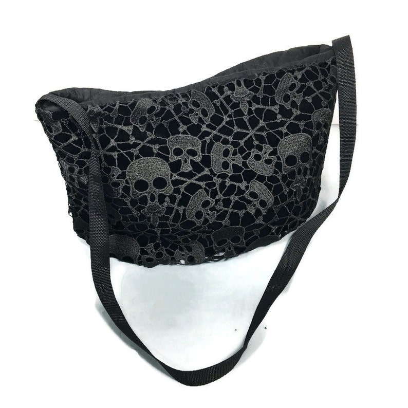 Goth Skull Hobo Bag Embroidered Skulls Black Velvet Goth - Etsy