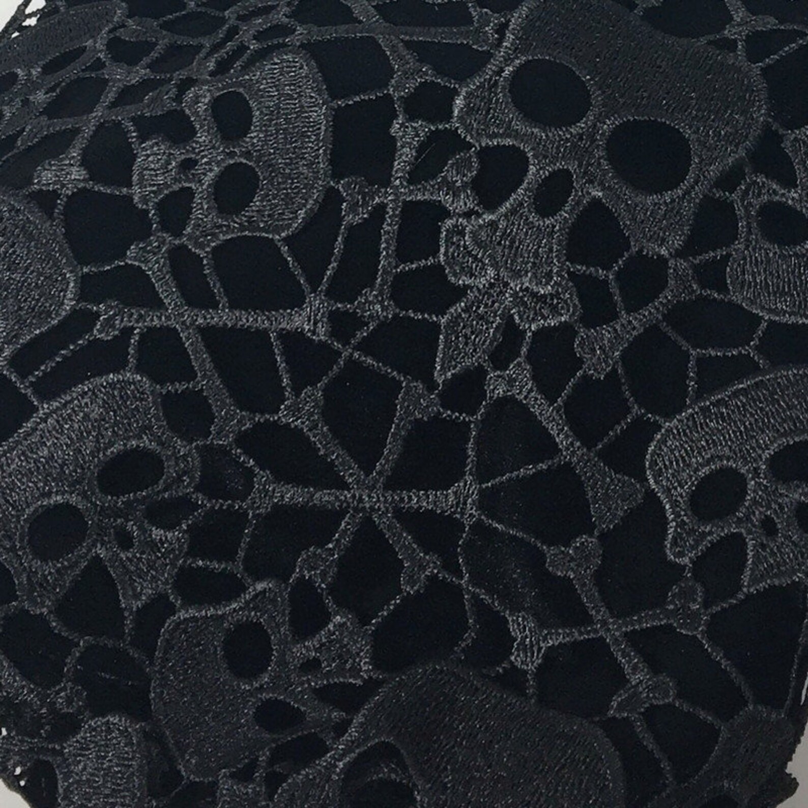 Goth Skull Hobo Bag Embroidered Skulls Black Velvet Goth - Etsy