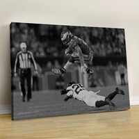 Saquon Barkley Makes a "hurdle Jump" - Etsy