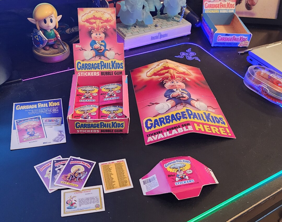 Gpkmini Garbage Pail Kids Display Box, 24 Packs, Poster, and Dealer ...
