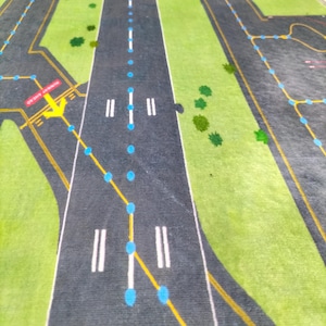 Runway Rug: Aviation Airport Track Design - Etsy