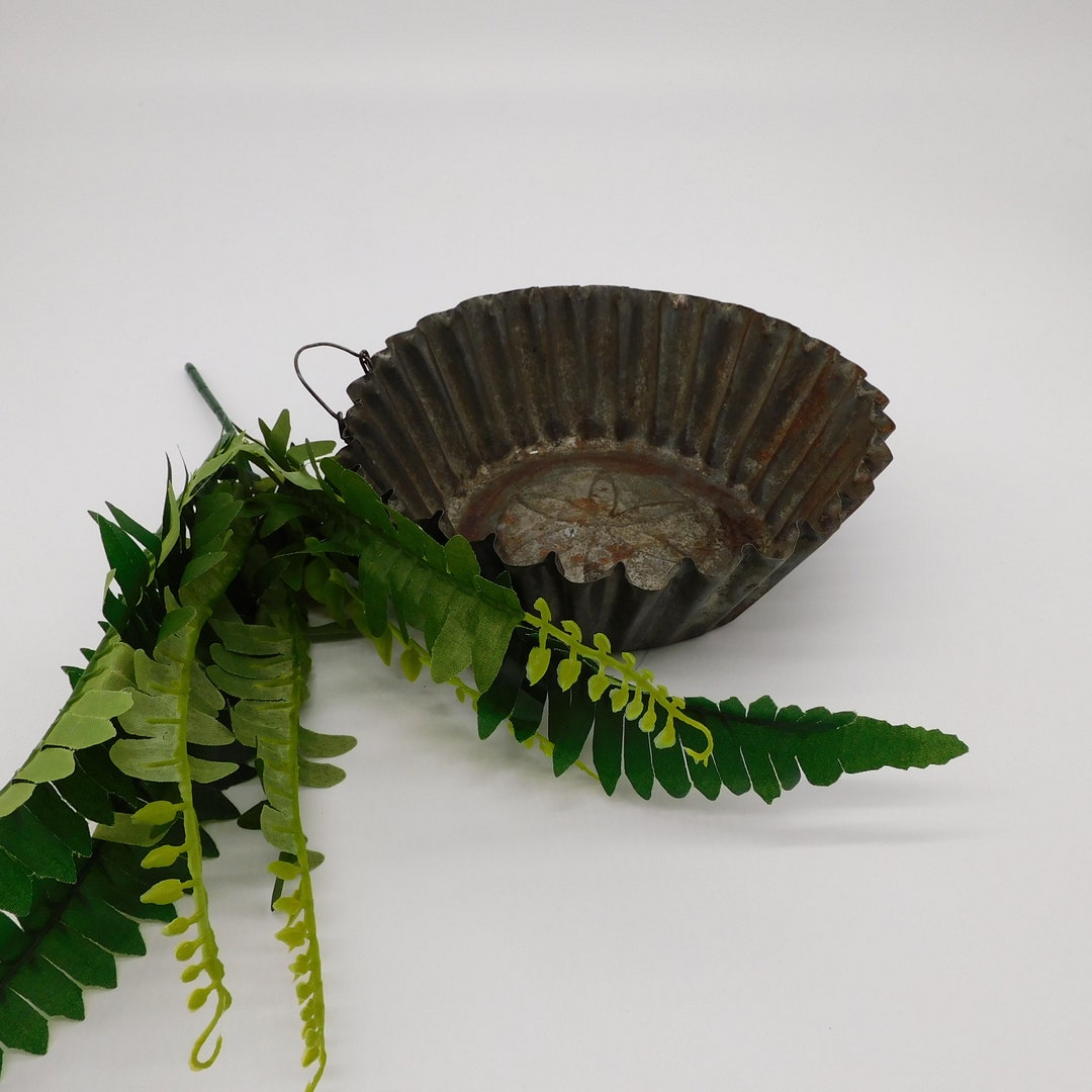 Vintage Fluted Mold, Candle Holder, Farmhouse Decor (6619) - Etsy