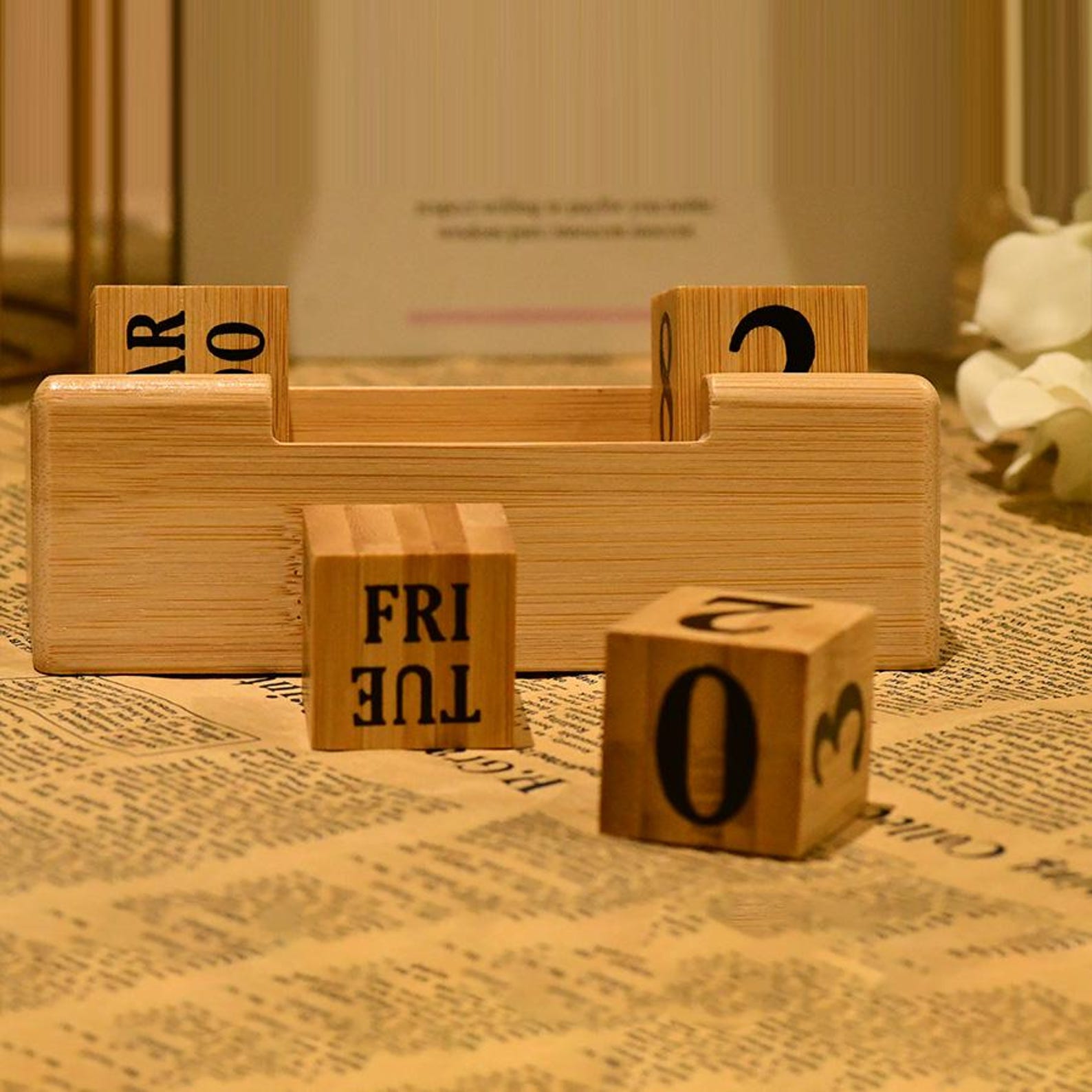 Wooden Perpetual Block Calendar for Desk, Month Date Display Blocks for ...