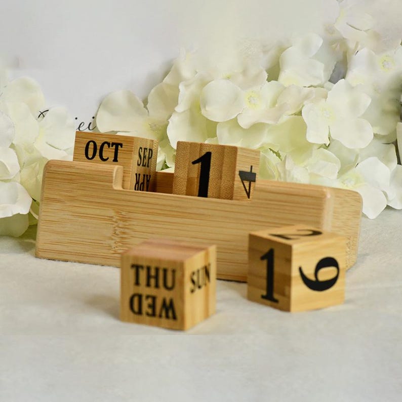 Wooden Perpetual Block Calendar for Desk, Month Date Display Blocks for ...