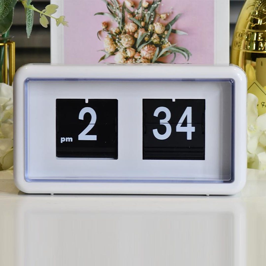 Vintage Retro Classic Desk Auto Flip Clock, Page Turning Flipping Wall ...