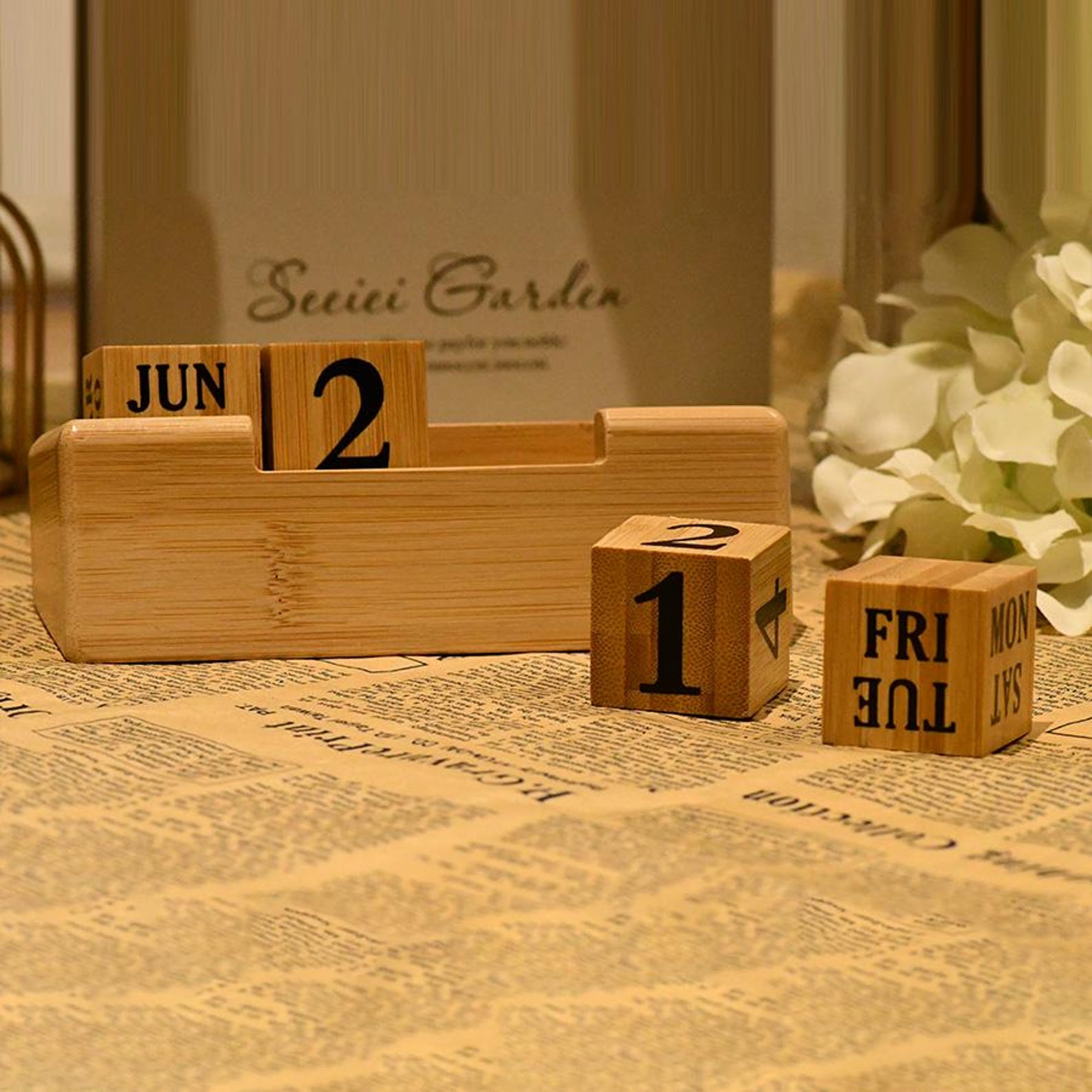 Wooden Perpetual Block Calendar for Desk, Month Date Display Blocks for ...