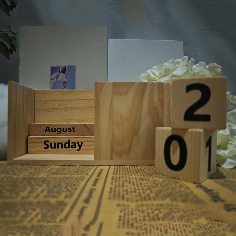 Handmade Wooden Perpetual Calendar With Pen Holder, Desk Organizer - Etsy