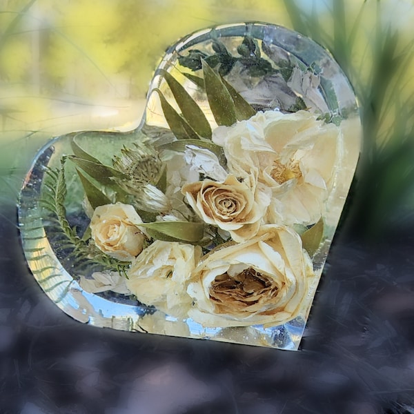 Resin Flower Bouquet - Etsy