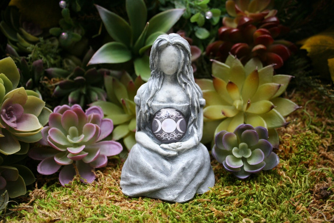 Hecate Statue - Triple Moon Goddess - Unique Maiden Mother Crone Altar ...