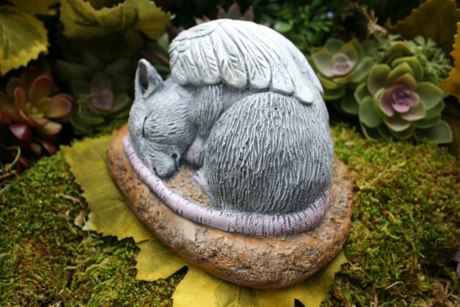 Rat Angel Statue, Rat Memorial, Concrete Rat Garden Statue, Rattie ...