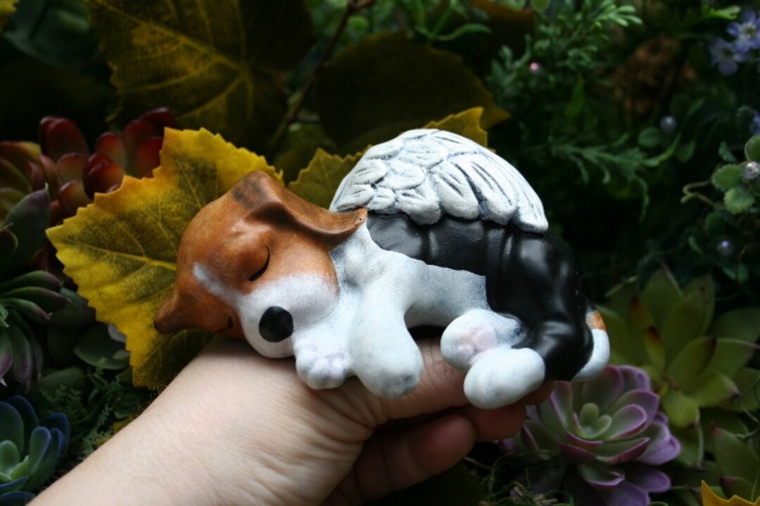 Beagle Angel Statue Dog Angel Memorial Concrete Pet Marker - Etsy