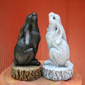 Moon Gazing Hare Statue - Traditional Style March Hare Ornament ...