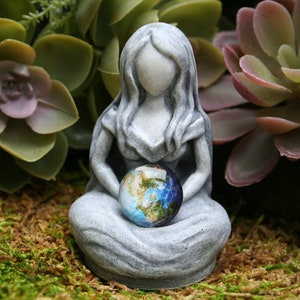 Earth Goddess Statue - Gaia Statue - Unique Mini Mother Earth Figurine ...
