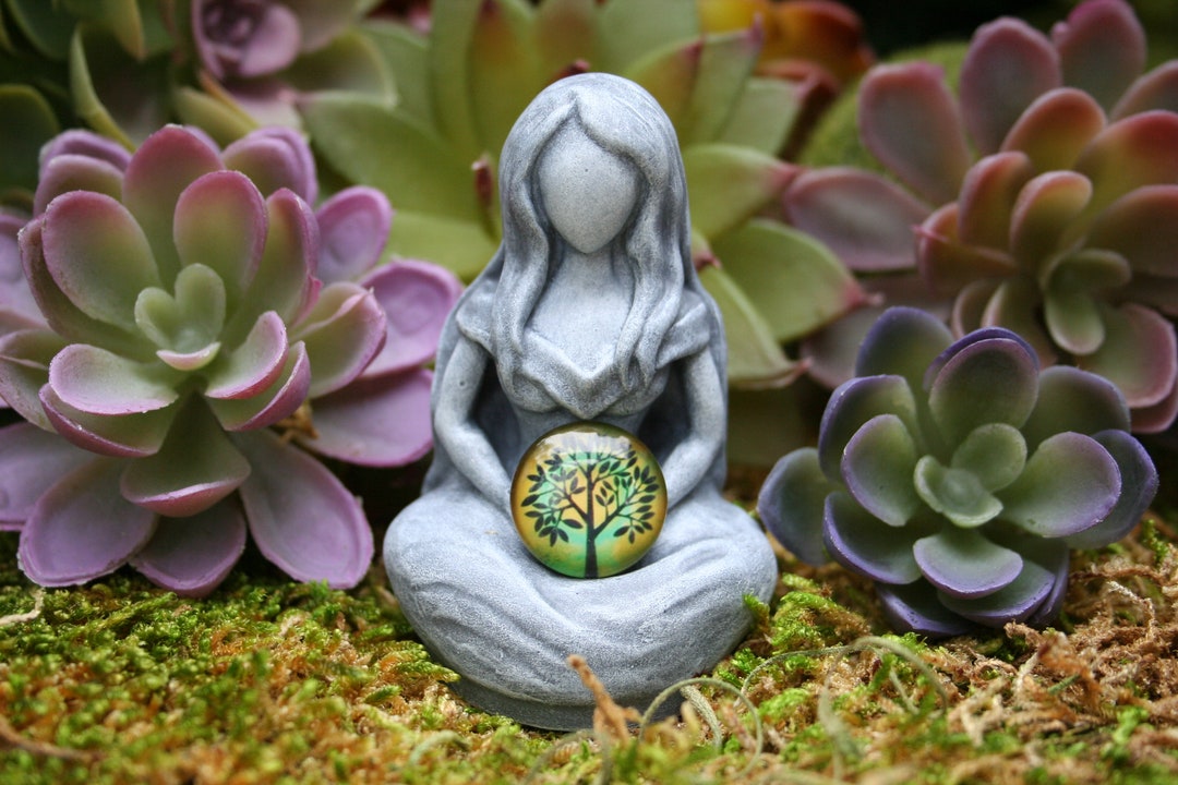 Earth Goddess Statue - Gaia Statue Holding Tree of Life - Unique Mini ...