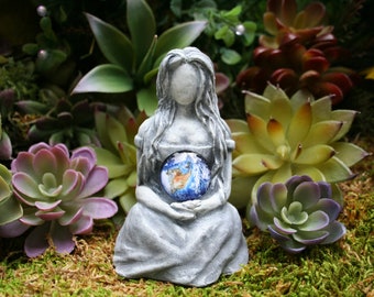 Earth Mother Goddess Statue Mini Gaia Statue Unique Mother Earth ...