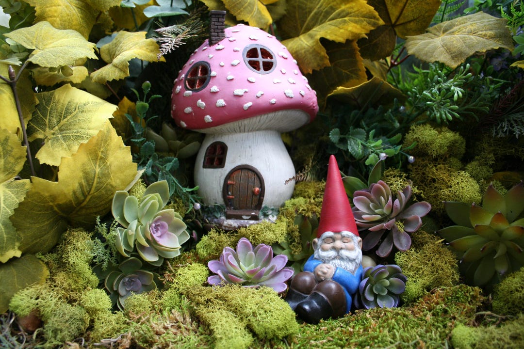 Garden Gnome Sleeping, Miniature Concrete Gnome Statue, Fairy Garden ...