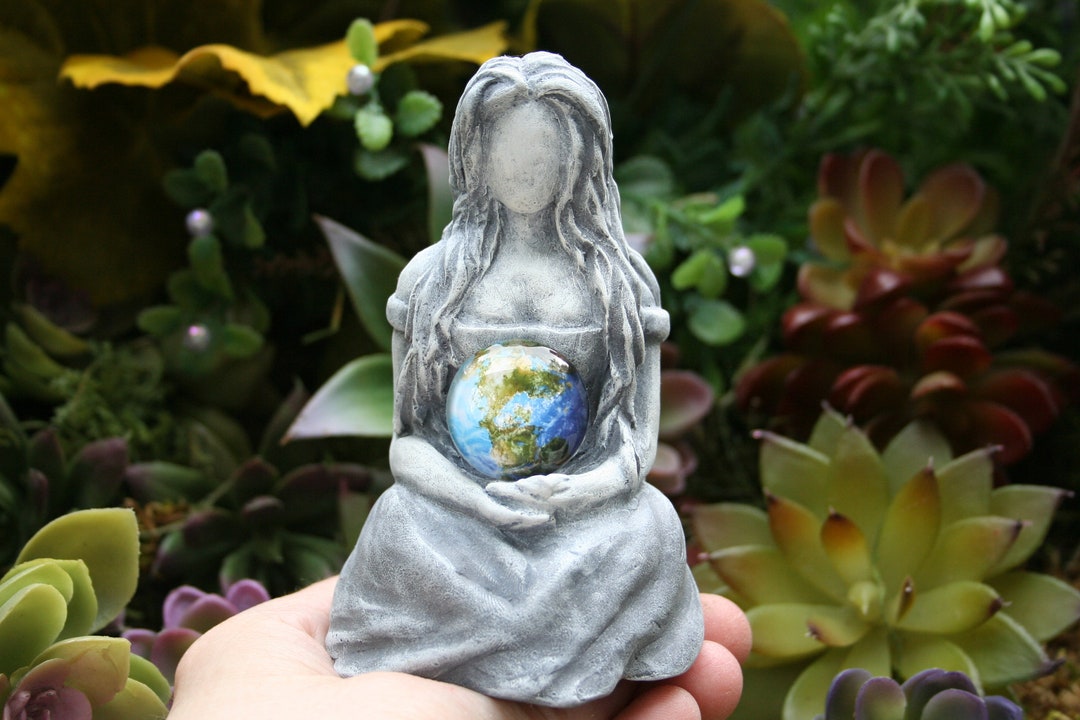 Earth Goddess Statue - Gaia Statue 4" Tall - Unique Mother Earth Altar ...