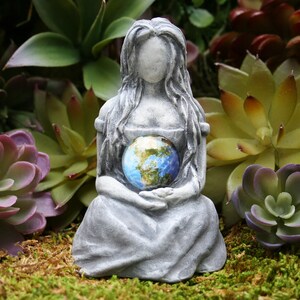 Earth Goddess Statue - Gaia Statue 4" Tall - Unique Mother Earth Altar ...