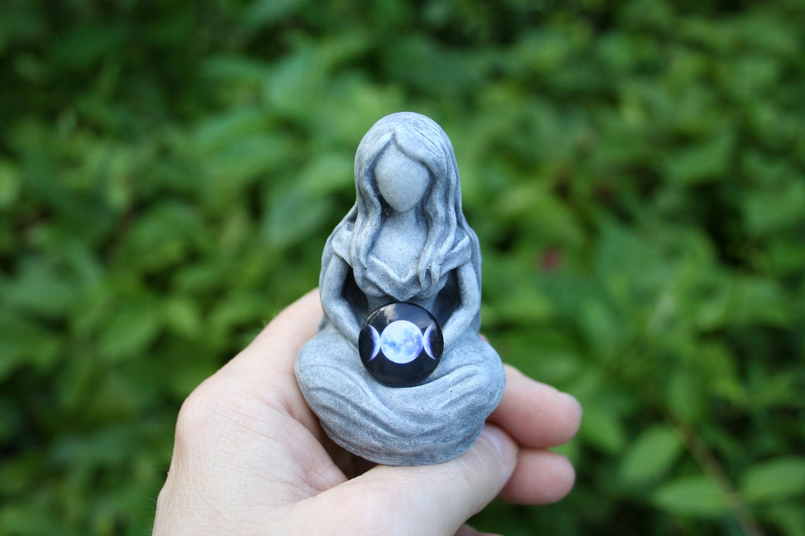 Triple Moon Goddess Figurine - Moon Goddess Statue - Hecate Statue ...