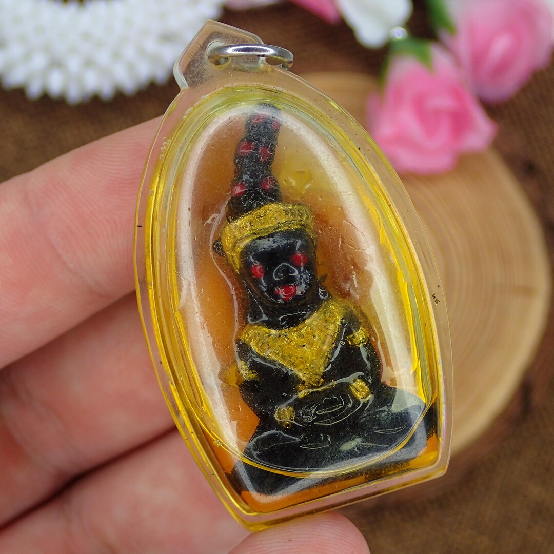 Phra Ngang // Holy Thai Amulet Love Charm Buddhism Talisman Ngan Red ...