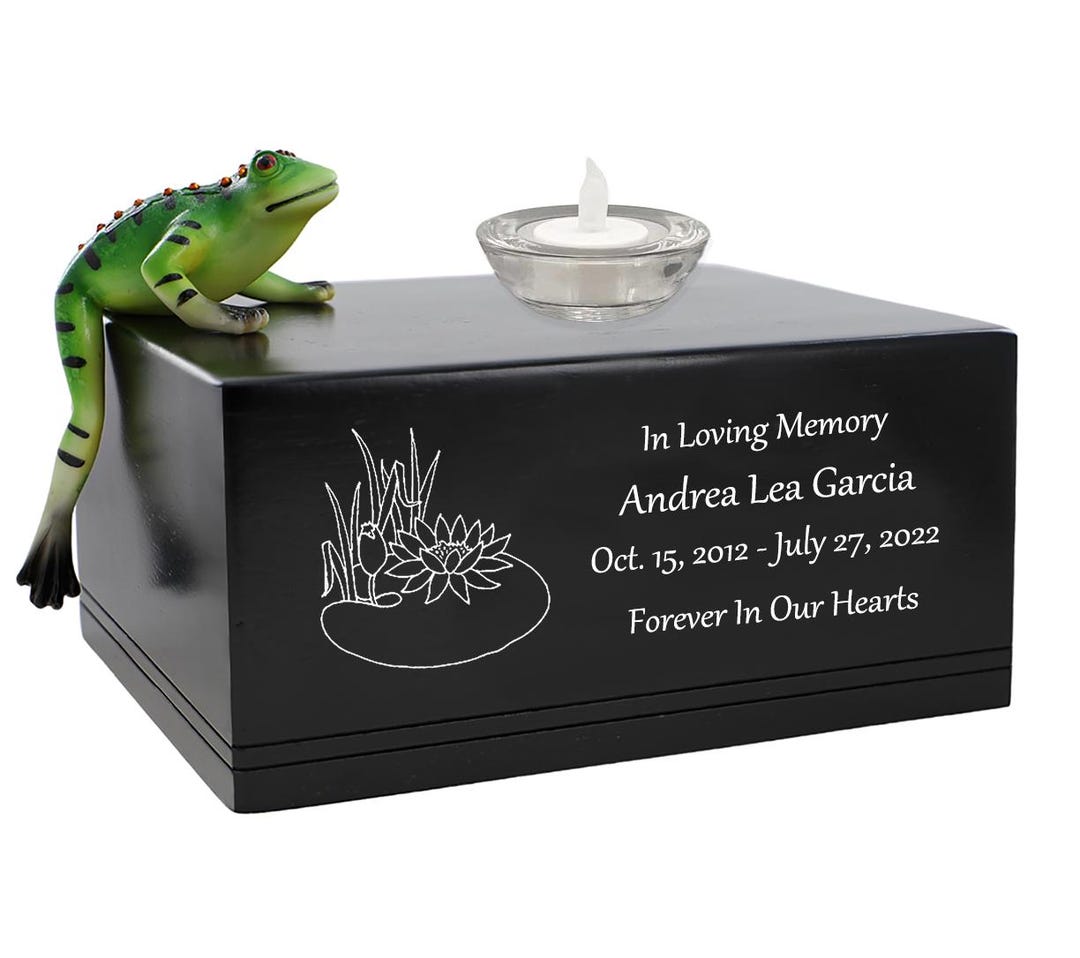 Green Frog at the Pond Adult Cremation Urn - Free Engraving - Fast ...