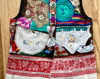 CRAZY QUILT Vintage Embroidery Vest Boho Wearable Folk Art Fabric ...