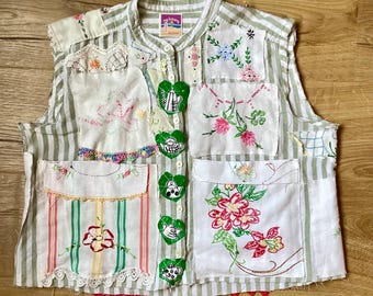 CRAZY QUILT Vintage Embroidery Vest Boho Wearable Folk Art Fabric ...