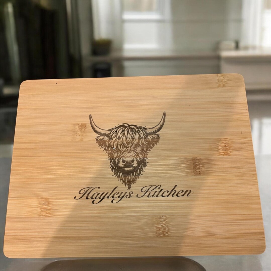 Personalised Highland Cow Bamboo Chopping Board | Custom Name Kitchen ...