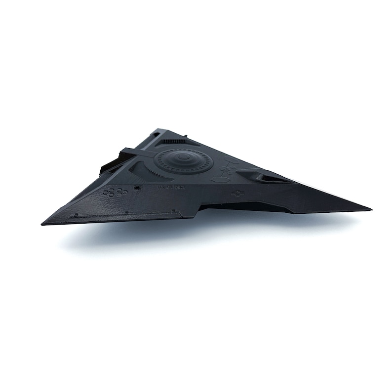 TR-3B Black Manta Triangle ARV Model - 3D Printed UFO Replica in Gloss ...