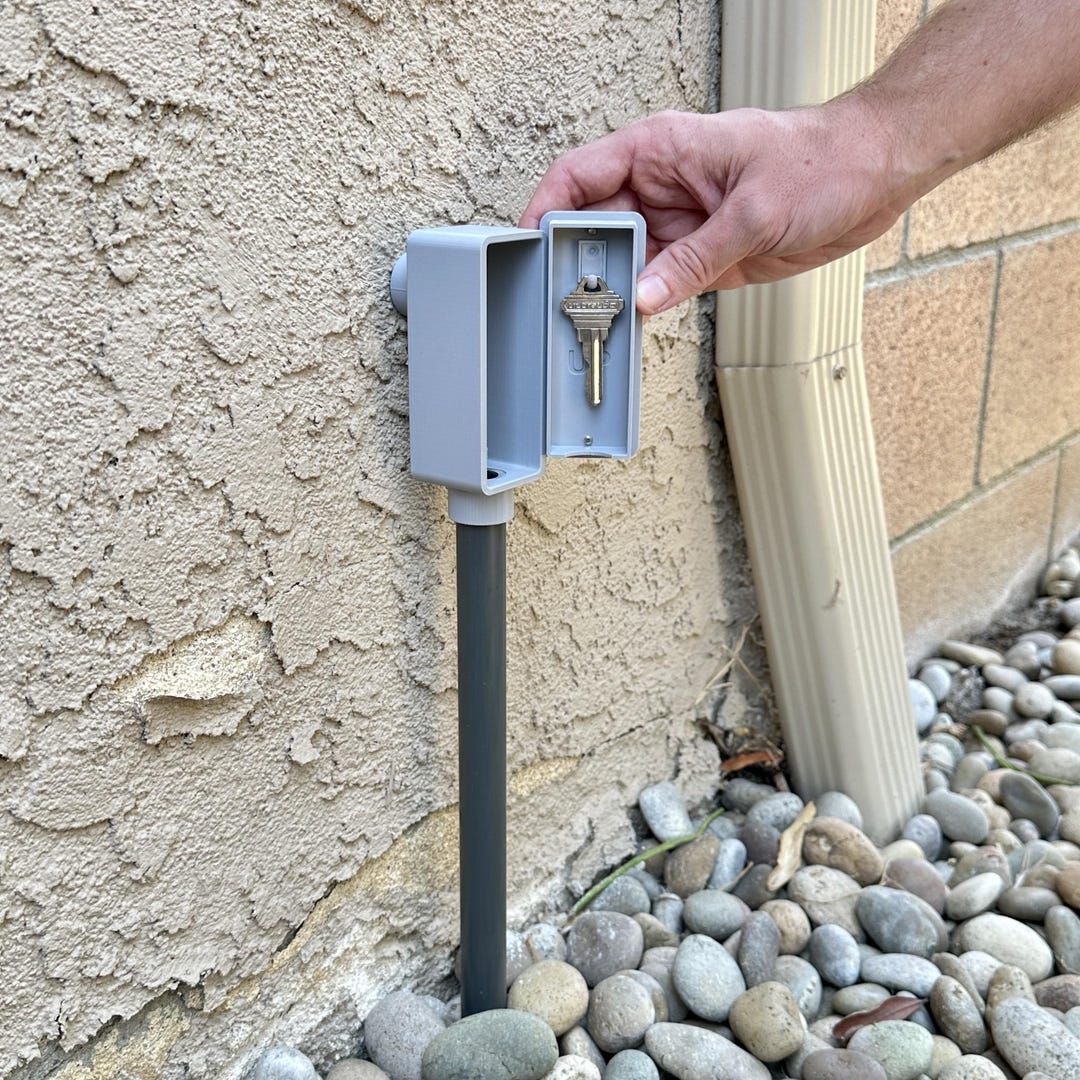 Hide-a-key in Fake Conduit Body for Outside With 1/2 Inch X 12 Inch ...