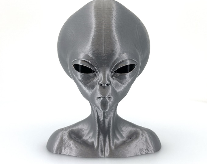 Alien 40cm Creeping Black Edged Handmade Recycled Metal Art Productions ...