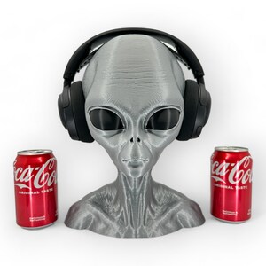 Grey Alien Headphone Stand, Gaming Headset Holder, 3D Printed Sci-fi ...