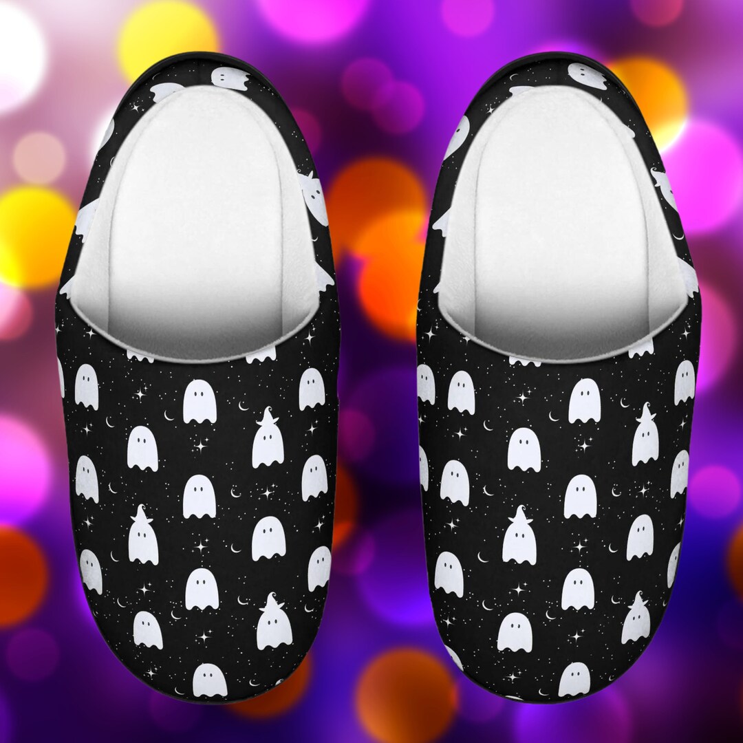 Cute White Ghosts, Stars & Crescent Moons Black Slippers Men and Women ...