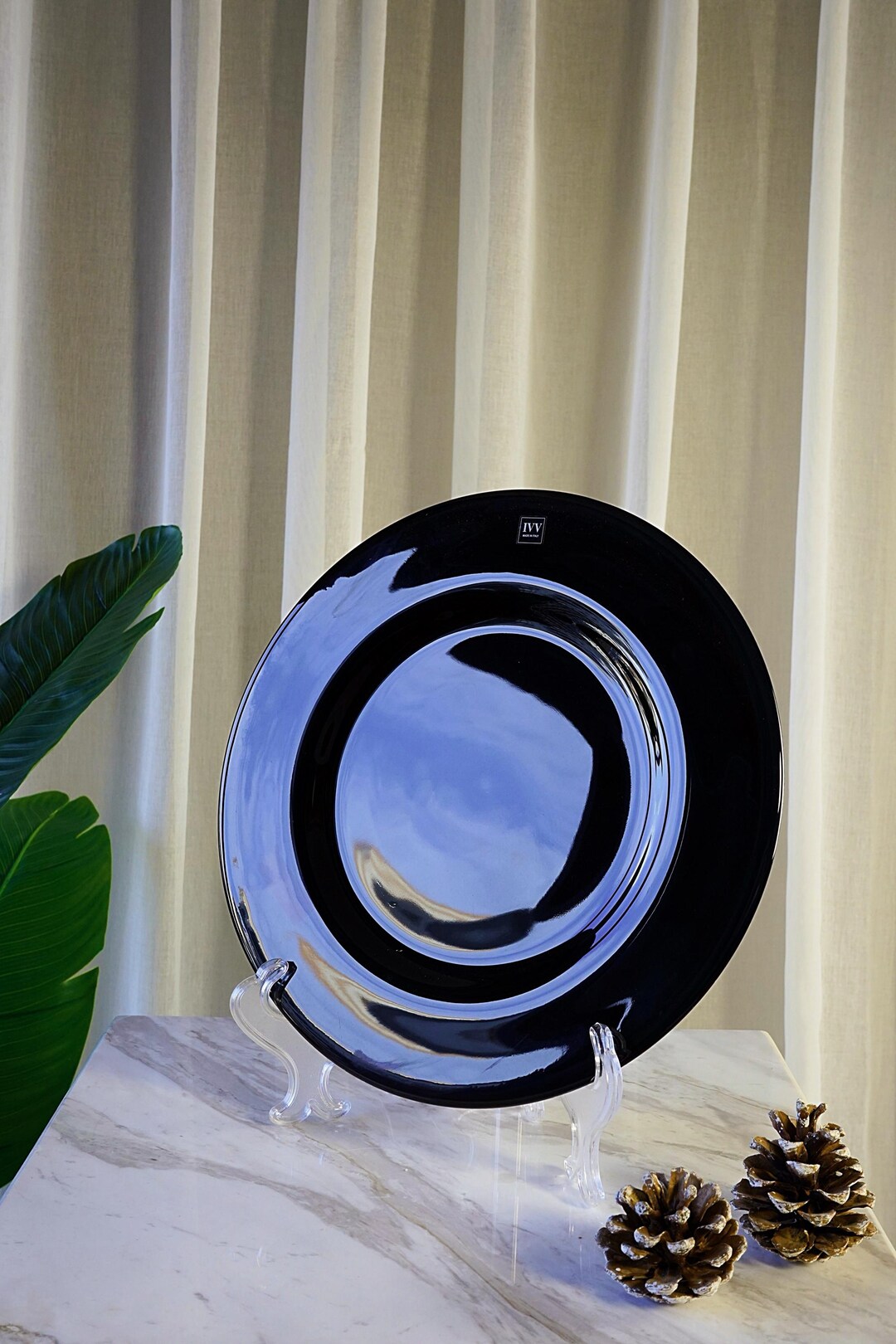 IVV | Italian Handmade Glass Charger Plate - 31cm - Black - Etsy