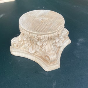 Handcrafted Wooden Round Capitals, High-quality Ornate Wood Applique ...