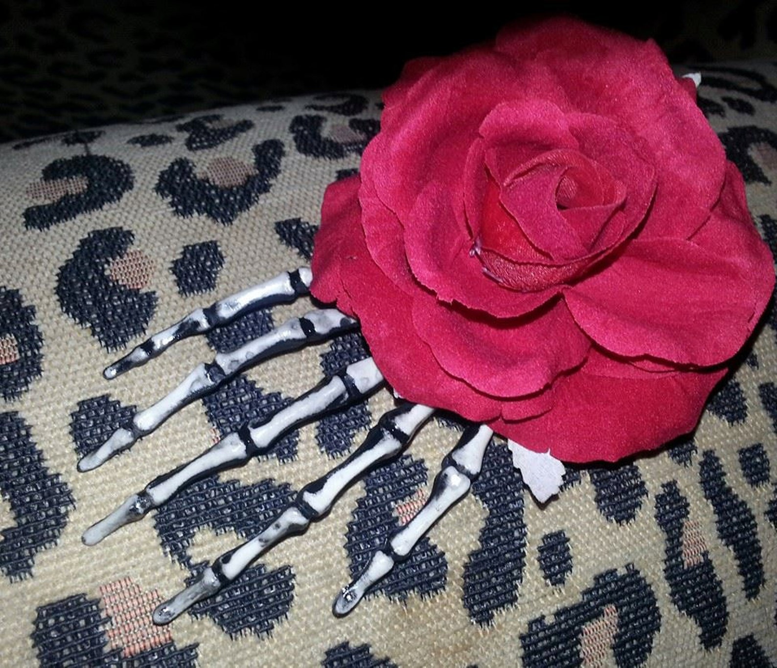 Skeleton Hands, Skeleton Clip, Rose, Red Rose, Zombie, Zombie Hands ...