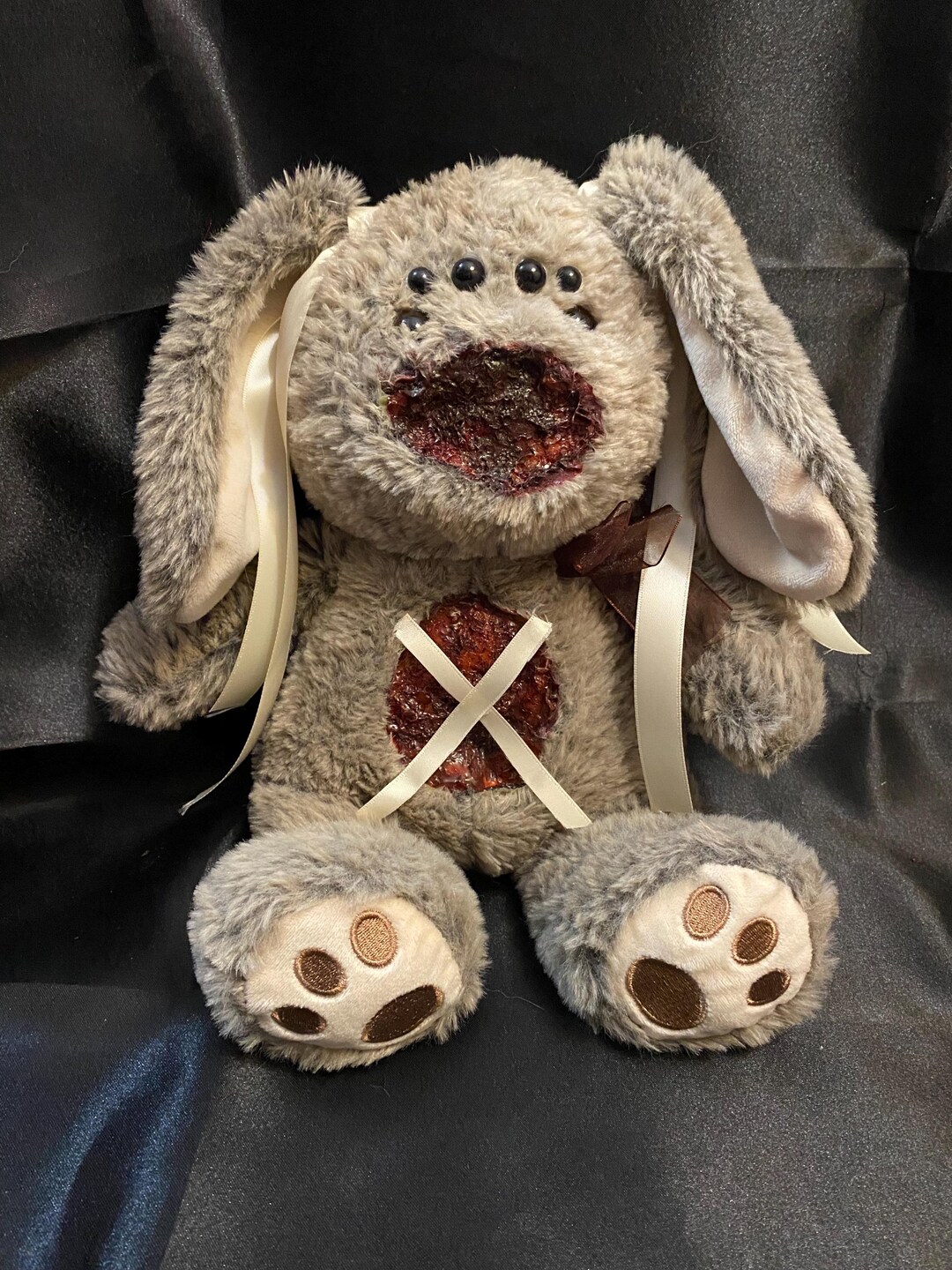 CREEPY CUTE PLUSHIE Spider Eye Gore Bunny - Etsy