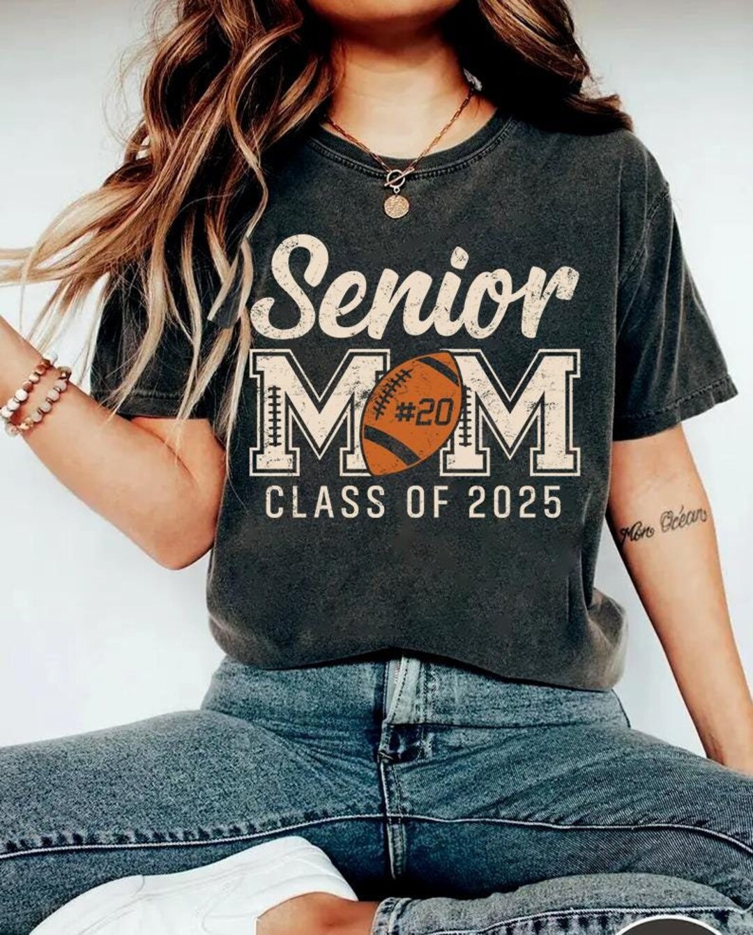 Senior Mom 2025 Football Mommy Class of 2025 Graduation T-shirt, Senior ...