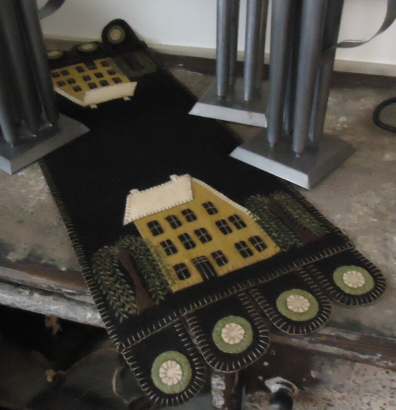 SALTBOX and WILLOW Penny Rug Applique E-pattern - Etsy